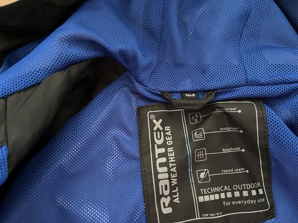 Regenjacke 164 Raintex (Gebraucht) in Wichtrach für CHF 8 – mit ...