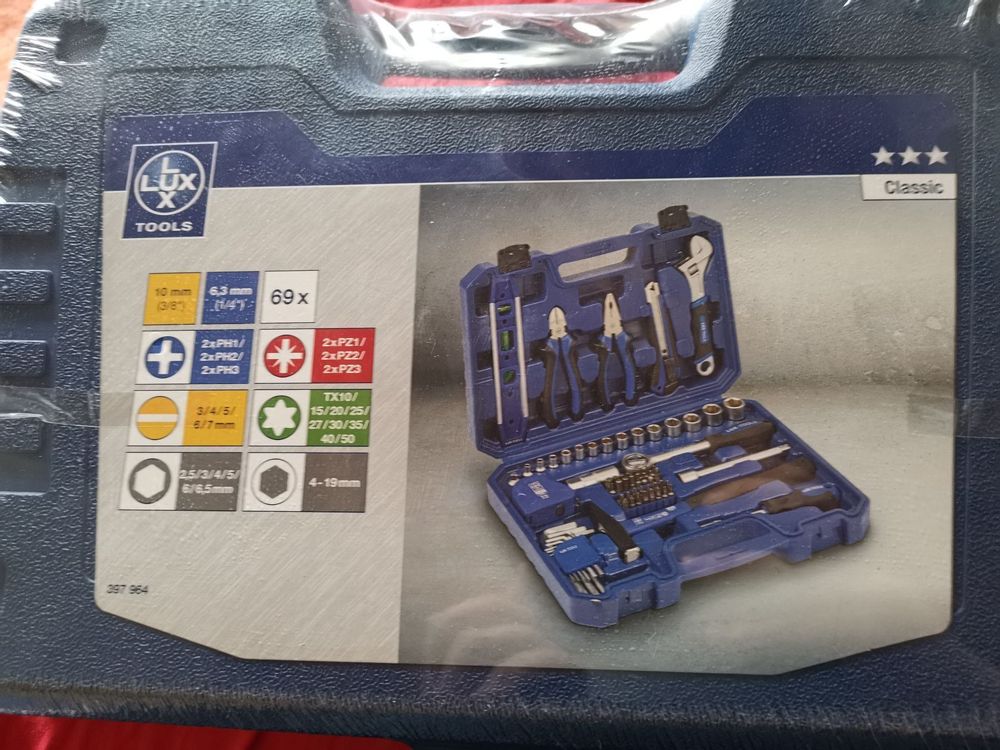 Werkzeugkoffer Lux Tools | Kaufen auf Ricardo