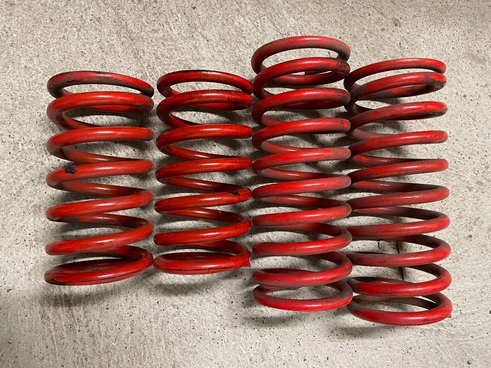 kit Ressorts Avant-Arriére Volvo 120 Amazon (D'occasion) à pour CHF 40 ...