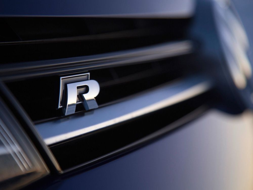 VW-Golf-R-Logo (Neu (gemäss Beschreibung)) in Geneve für CHF 1 – mit ...