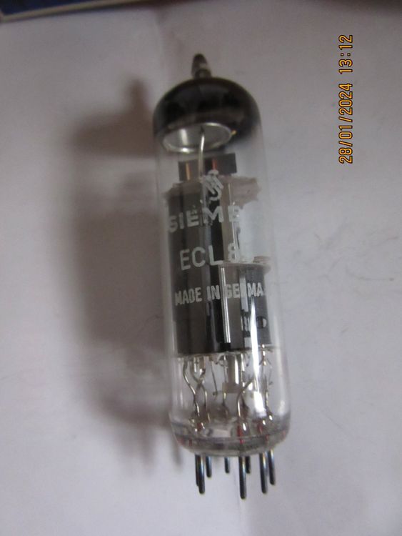 Elektronen-Röhre ECL85 (Neu (gemäss Beschreibung)) in Rüdlingen für CHF ...