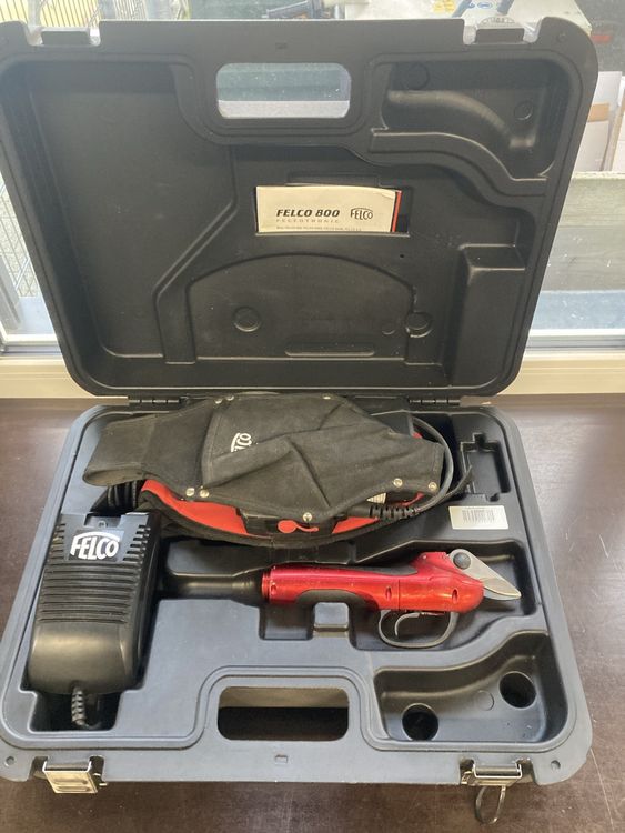 Elektrische Baumschere Felco 800 (Gebraucht) in Sutz für CHF 200 – mit ...