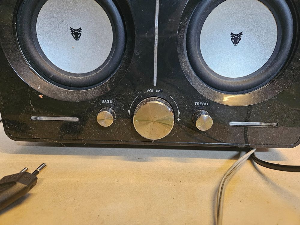 Logitech Soundanlage mit 28W Bazoo Subwoofer (Neu (gemäss Beschreibung ...