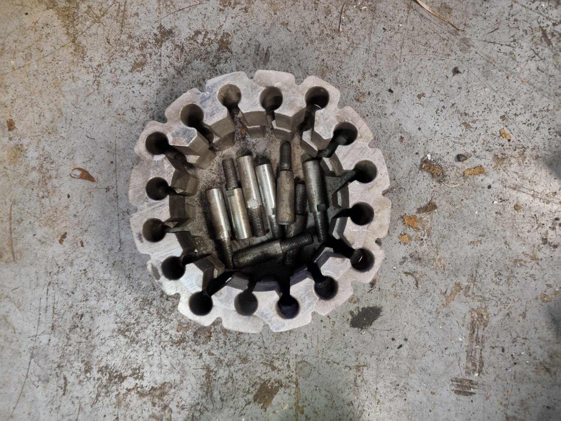 Spurverbreiterung vorne 2x45mm,4x144 Arctic Cat DVX, Suzuki, (Gebraucht ...