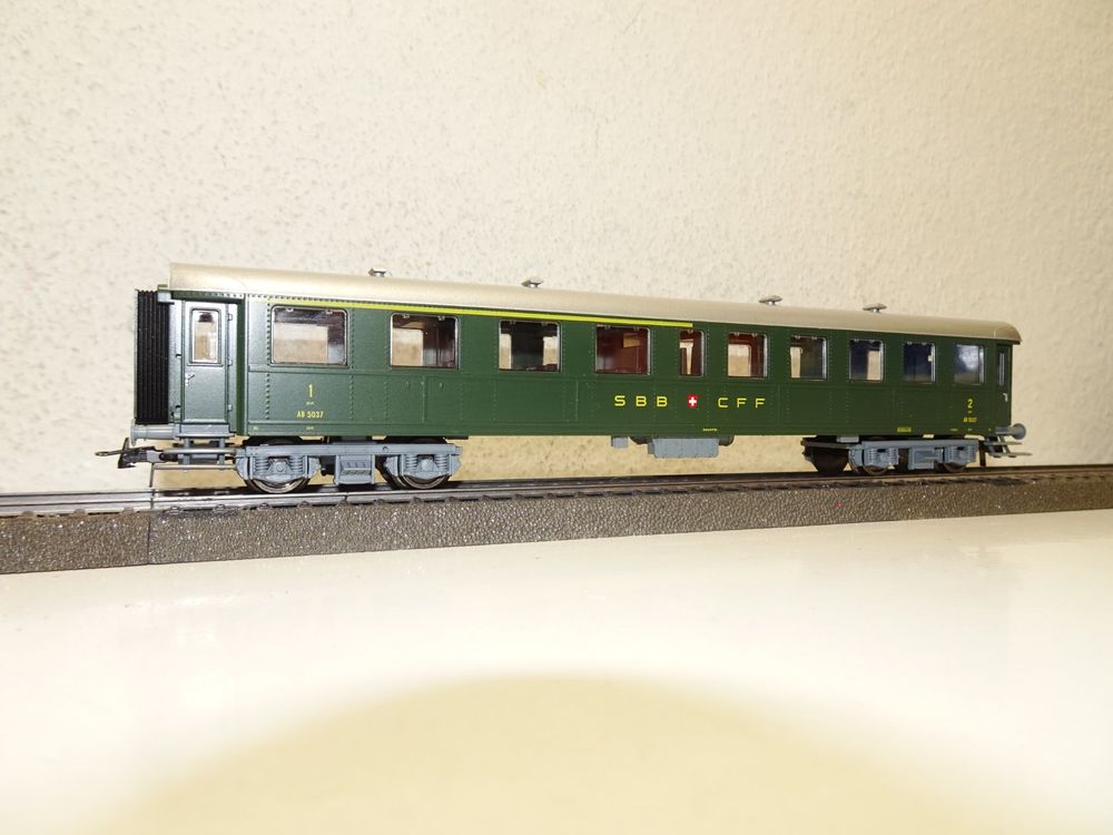 Roco Personenwagen SBB 1./2. Kl. AB 5037 HO 45097 (Gebraucht) in Luzern ...