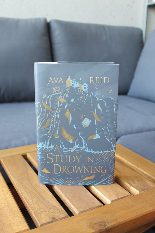 A Study in Drowning - Ava Reid (EN, Illumicrate Exclusive) (Neu (gemäss ...
