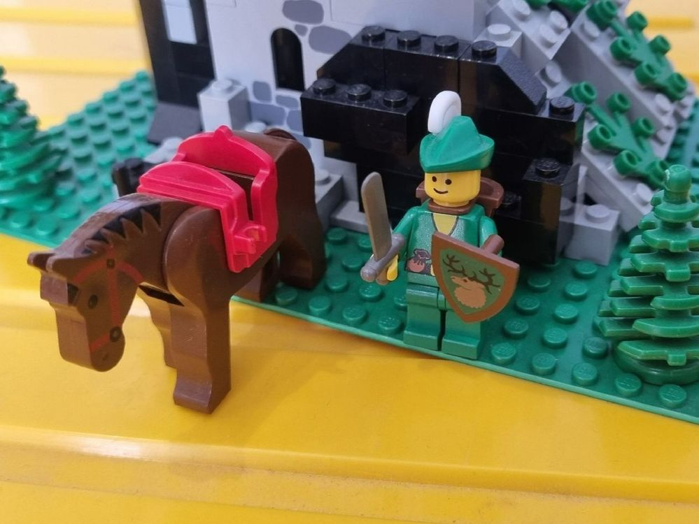 Lego Forestmen: Camouflaged Outpost (N°6066) (Gebraucht) in für CHF 88 ...
