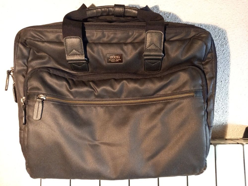 Valise Cartable jump bonne etat (D'occasion) à GENEVE pour CHF 16 ...