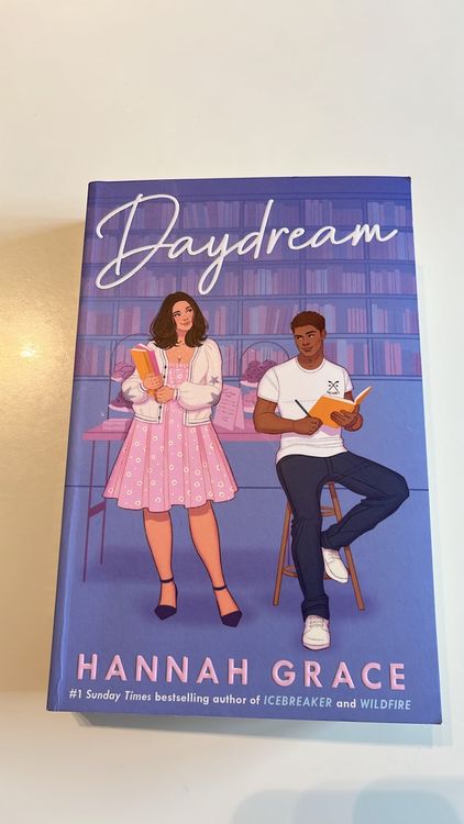 Book - Daydream by Hannah Grace | Kaufen auf Ricardo