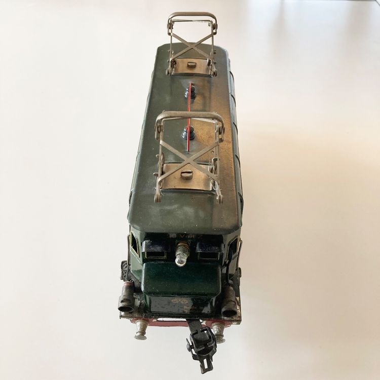 Antike Lokomotive Märklin, Spur 0, RS66, 12910 & ein Signal (Gebraucht) in Luzern für CHF 398 ...