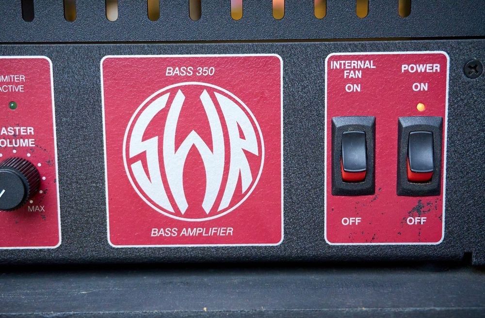 SWR Bass 350 mit Case und Kabel - frisch revidiert (Gebraucht) in Aarau ...
