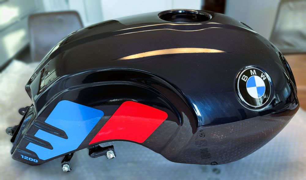 Tank für BMW R nineT, imperialblau (Gebraucht) in Zollikon für CHF 765 ...