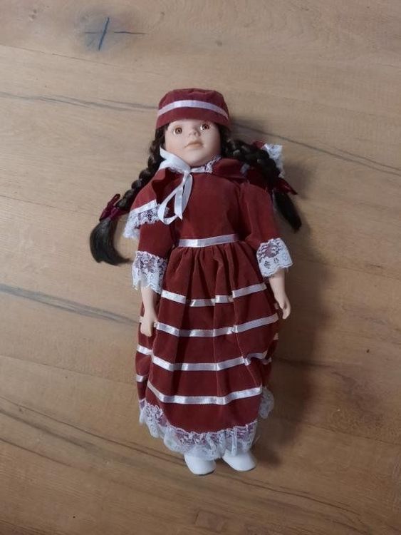 Porzellanpuppe Laura Classic Collection | Kaufen auf Ricardo