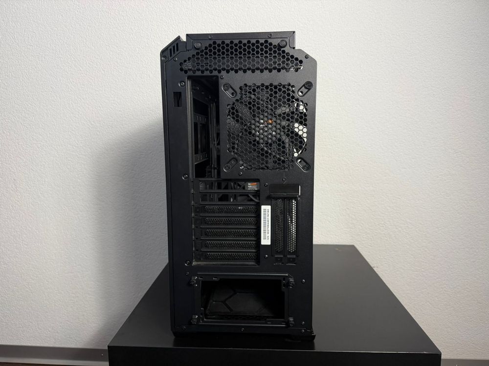 Be quiet! Silent Base 601 (Gebraucht) in Lyss für CHF 35 – nur Abholung ...