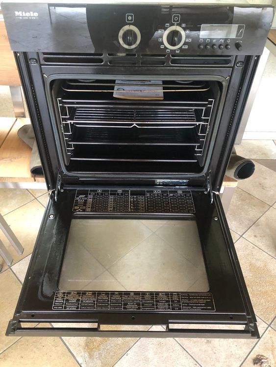 Miele De Luxe H 818 Backofen 60cm 220V (Gebraucht) in Rudolfstetten für CHF 20 – nur Abholung ...