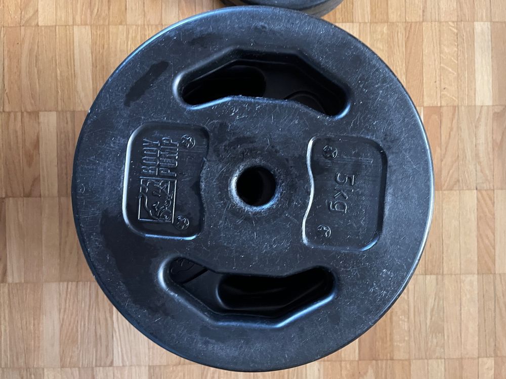 Fitness Hanteln + Gewichte (Gebraucht) in Zürich für CHF 22 – nur ...