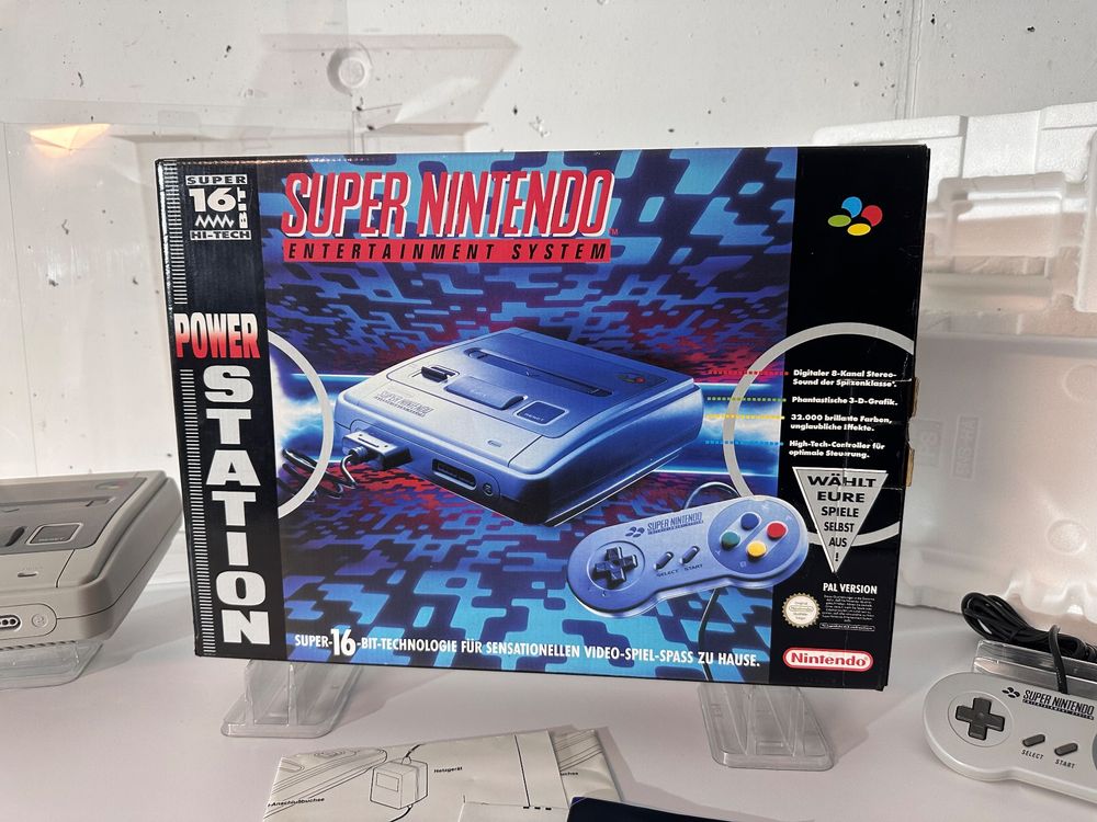 Nintendo Snes Small funktioniert einwandfrei mit Ovp ab 1.- (Gebraucht ...