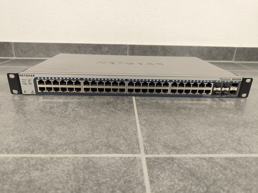 NETGEAR GS752TS Smart Switch 48 x Port (Gebraucht) in Hallau für CHF 70 ...