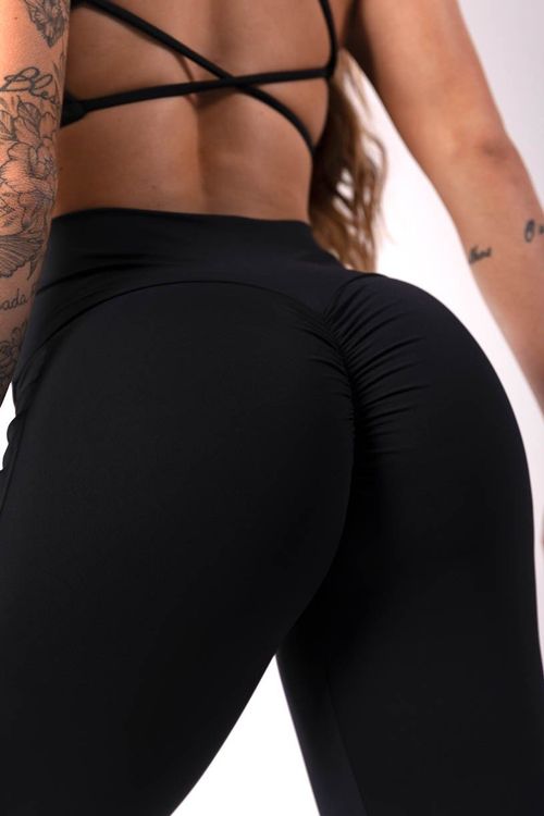 GRATIS VERSAND! Scrunch Butt Lift Leggings. (Neu und originalverpackt) in Luterbach für CHF 23 ...