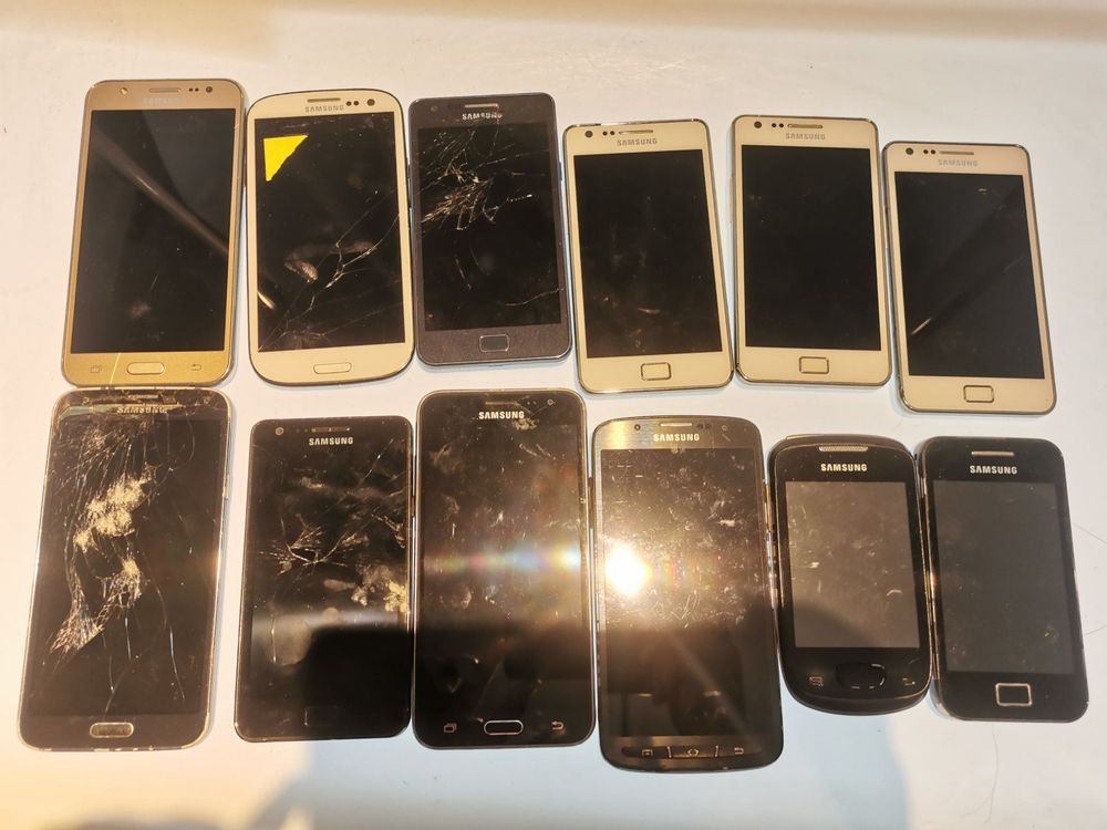 Natels Samsungs défectueux dès 1frs.- (Defekt) in Lausanne für CHF 11 ...