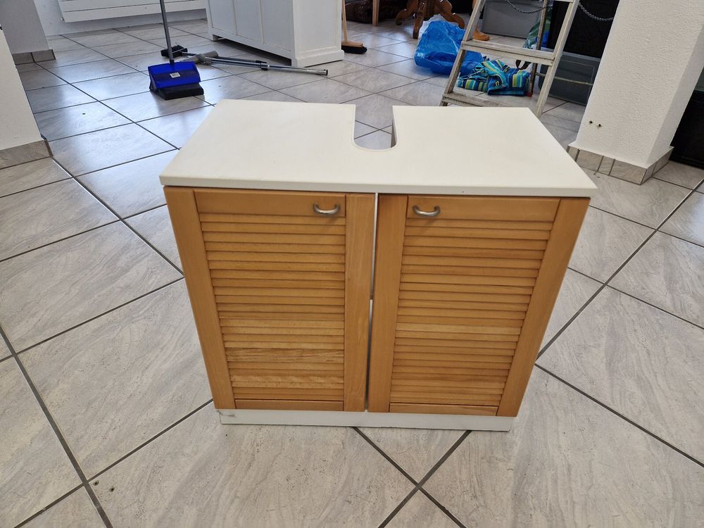 Lavaboschränkchen | Kaufen auf Ricardo