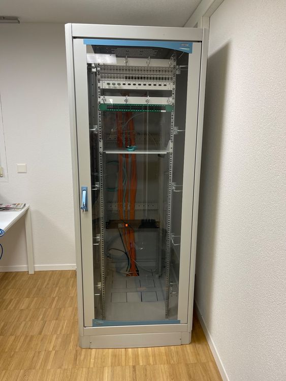 Tecnosteel - 42HE 19 Zoll Netzwerkschrank / Server-Rack | Kaufen auf ...