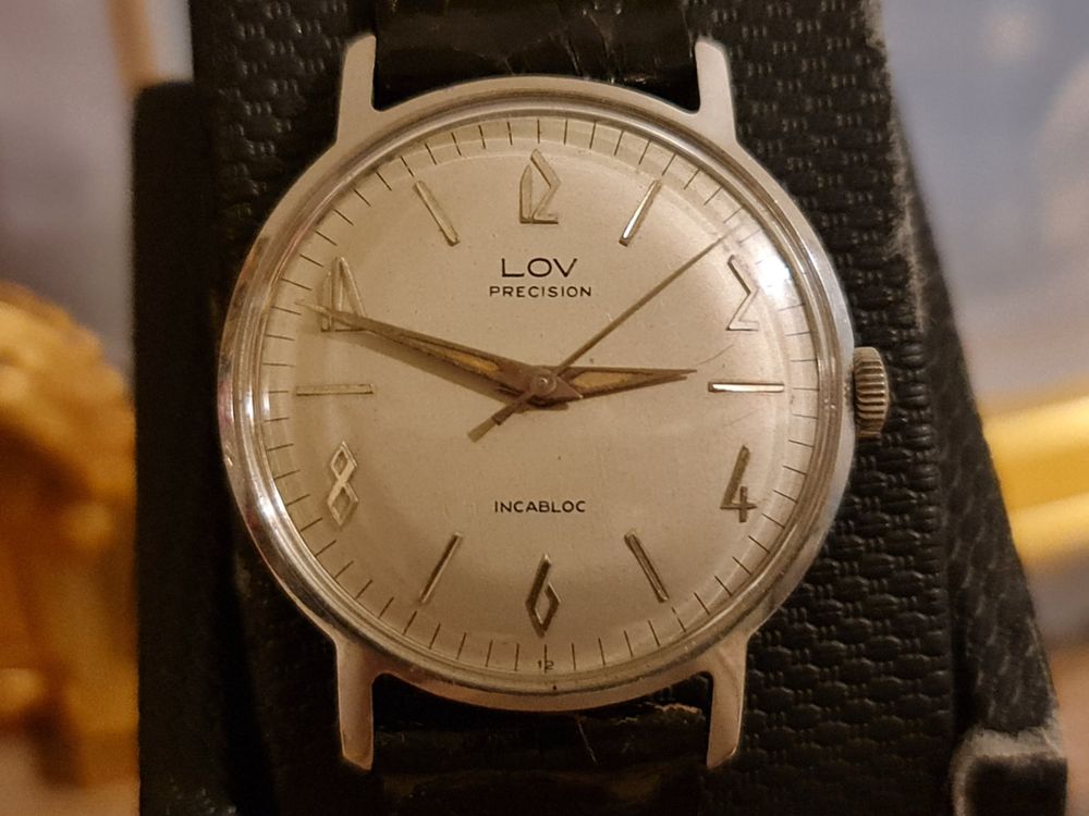 LOV PRECISION WATCH (Gebraucht) in Grand-Lancy für CHF 100 – mit ...
