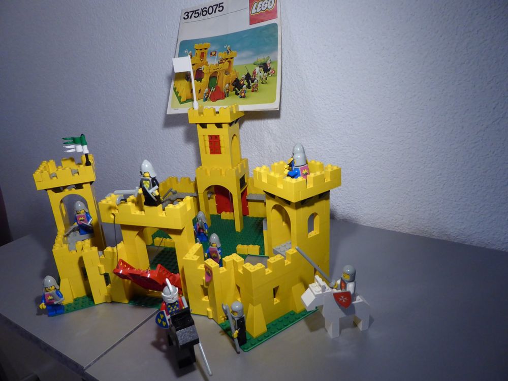 Lego Burg (Gebraucht) in Altstätten für CHF 80 – mit Lieferung auf ...