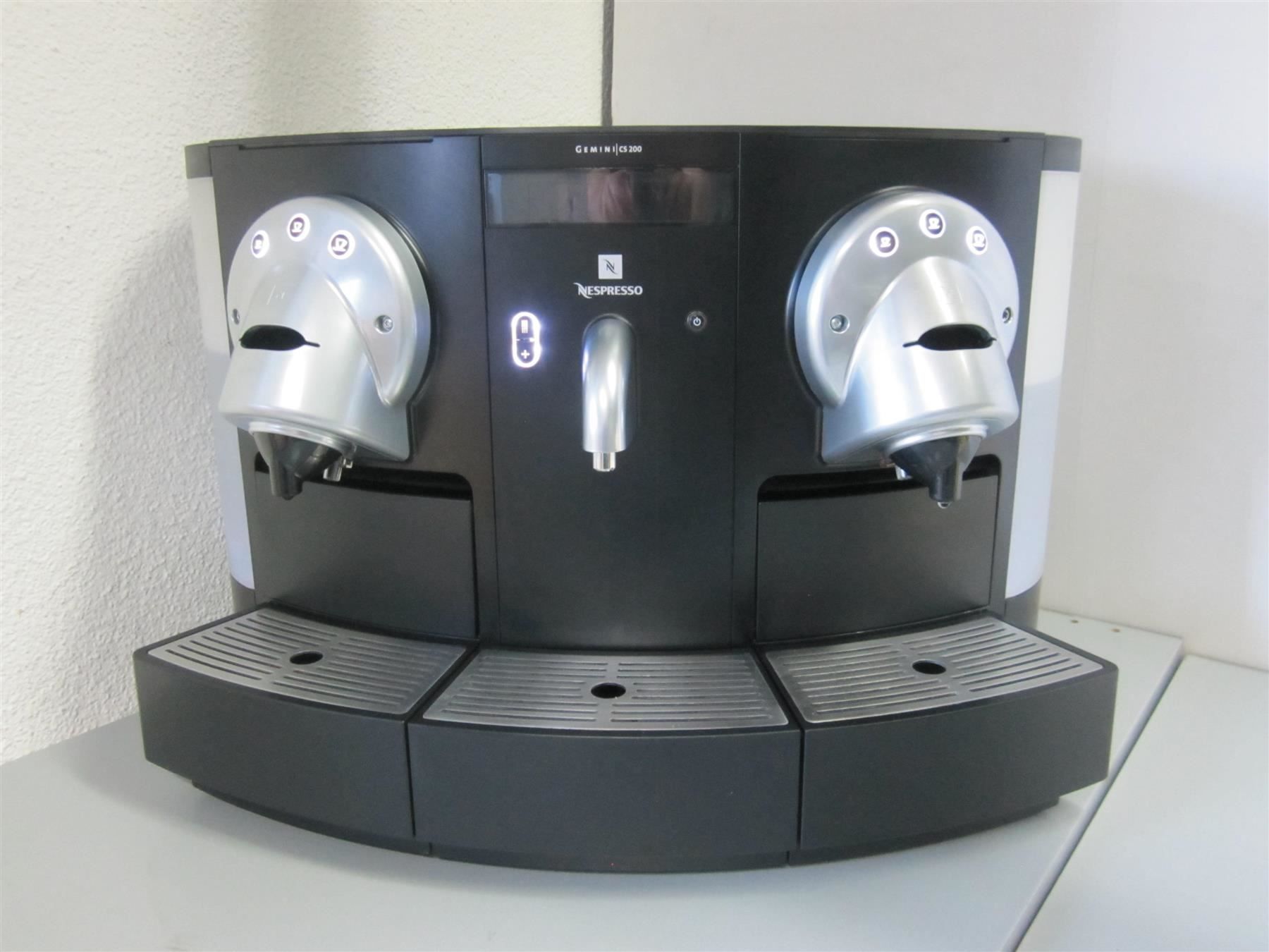 NESPRESSO Professional GEMINI CS 200 neue Brühköpfe (Gebraucht) in Luzern für CHF 930 – nur ...