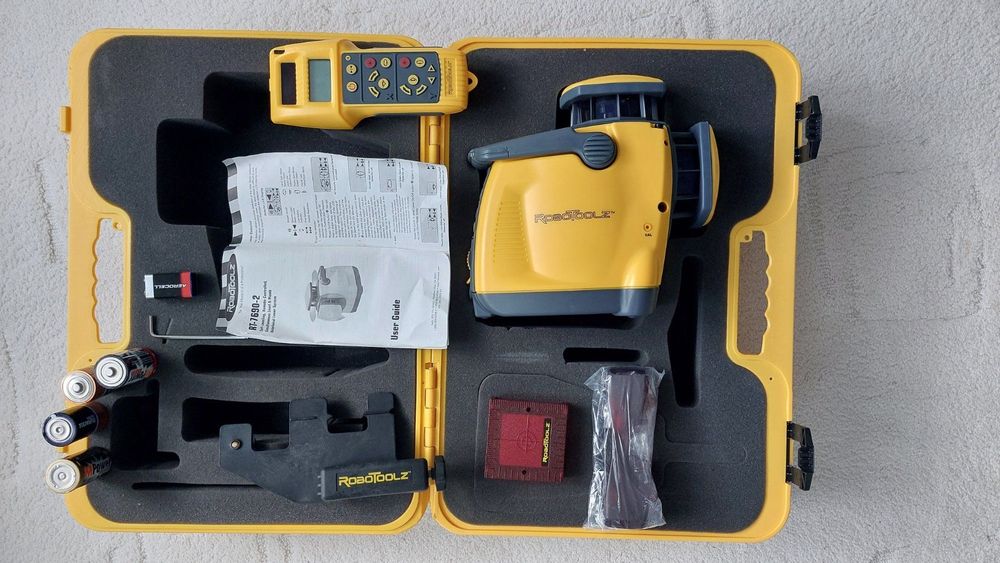 Nivelliergerät RT-7690-2 & Koffer & Stativ Wild GST05 Leica (Gebraucht ...