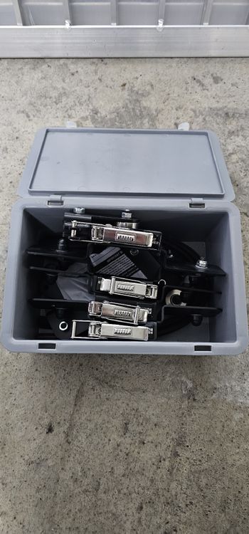 Front Runner Quick Release Dachzeltmontage Set komplett! (Neu (gemäss ...