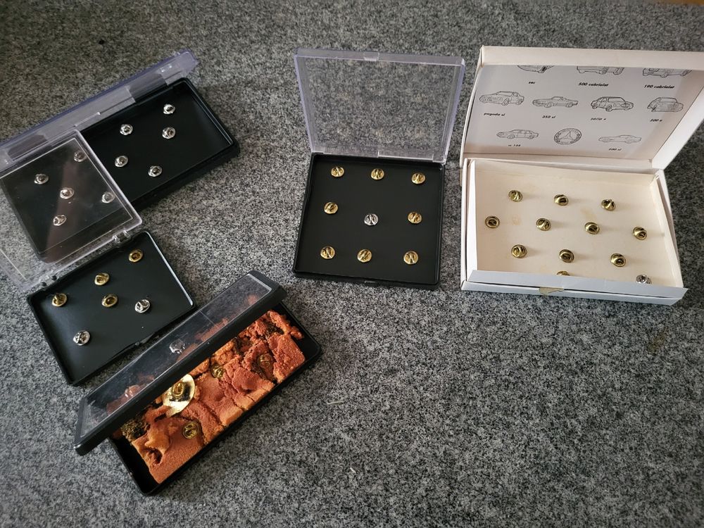 Mercedes Pins, Sammlung (Neu (gemäss Beschreibung)) in Regensdorf für ...