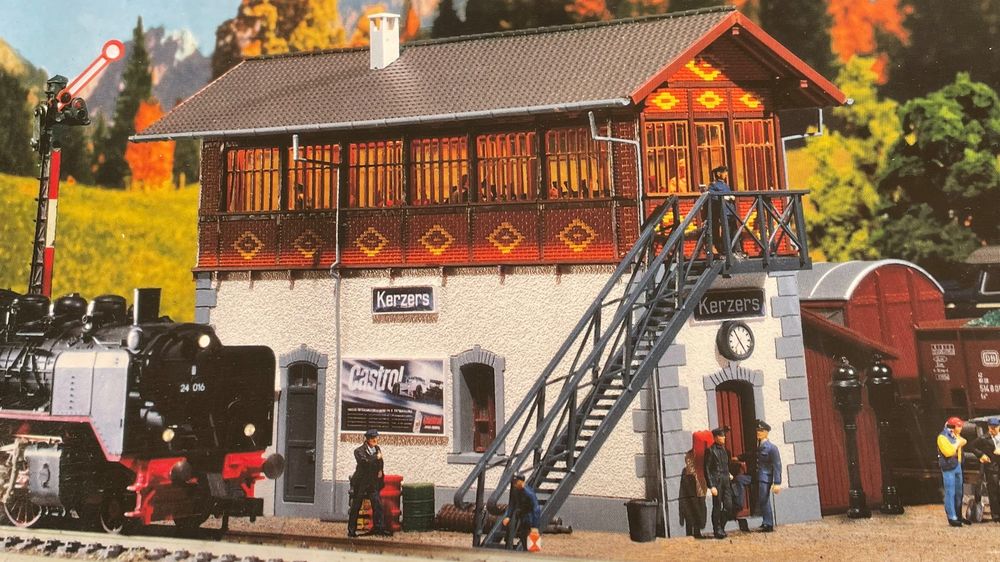 FALLER H0 190215 - Stellwerk Kerzers „Swiss Edition“ - NEU | Kaufen auf ...