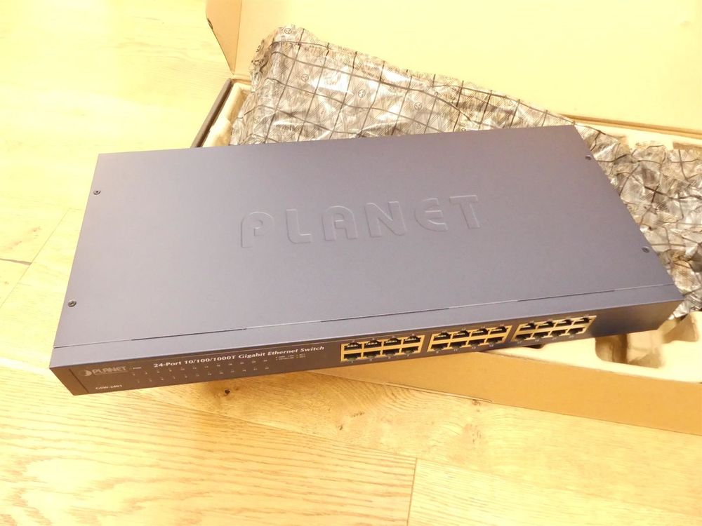 LAN Ethernet Switch GSW-2401 (Neu und originalverpackt) in Otelfingen für CHF 15 – mit Lieferung ...
