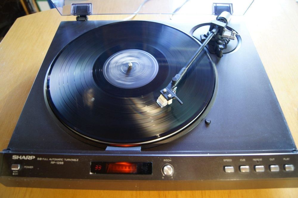 Sharp DD Full Automatic Plattenspieler (Gebraucht) in Greppen für CHF ...