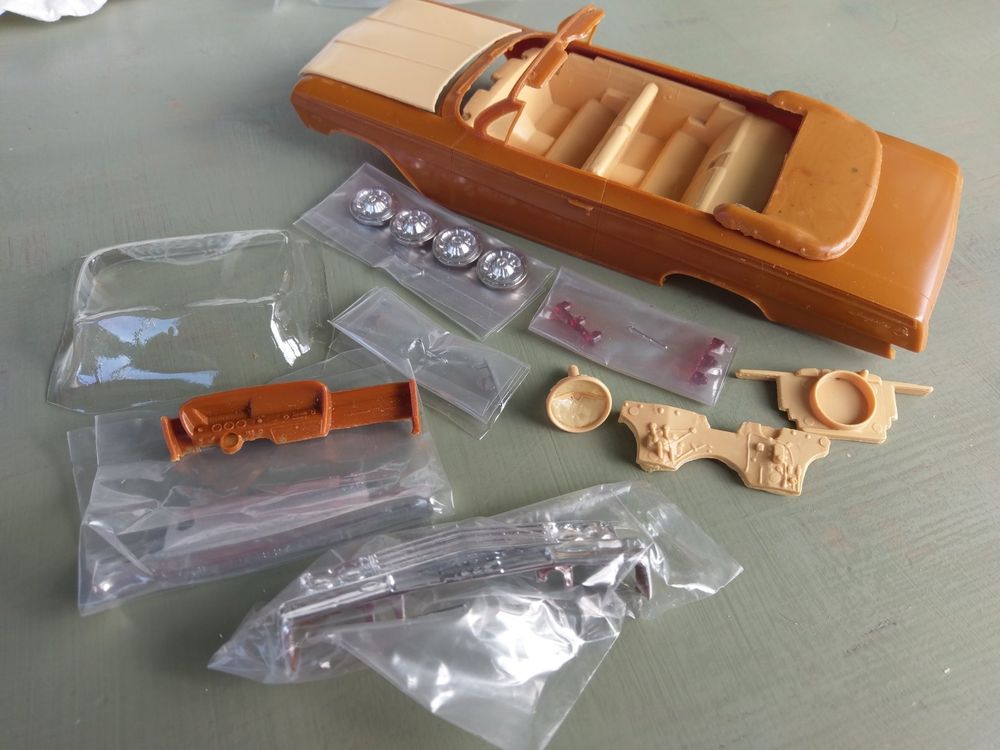 Modelhaus resin 62 1962 Chevrolet Impala Convertible 1:25 (Neu und ...