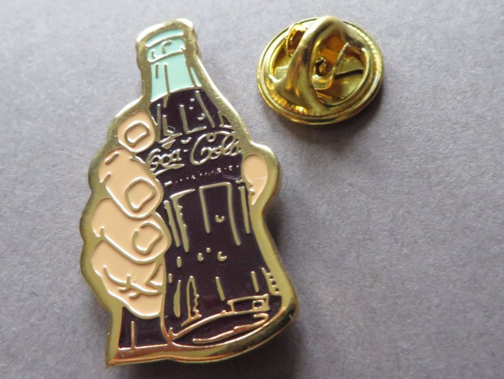 PIN, COCA-COLA, FLASCHE HAND (Gebraucht) in Neuhausen für CHF 1 – mit ...