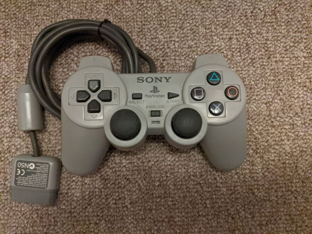 Original PS1 / PSX Controller (Gebraucht) in Menziken für CHF 29 – mit ...