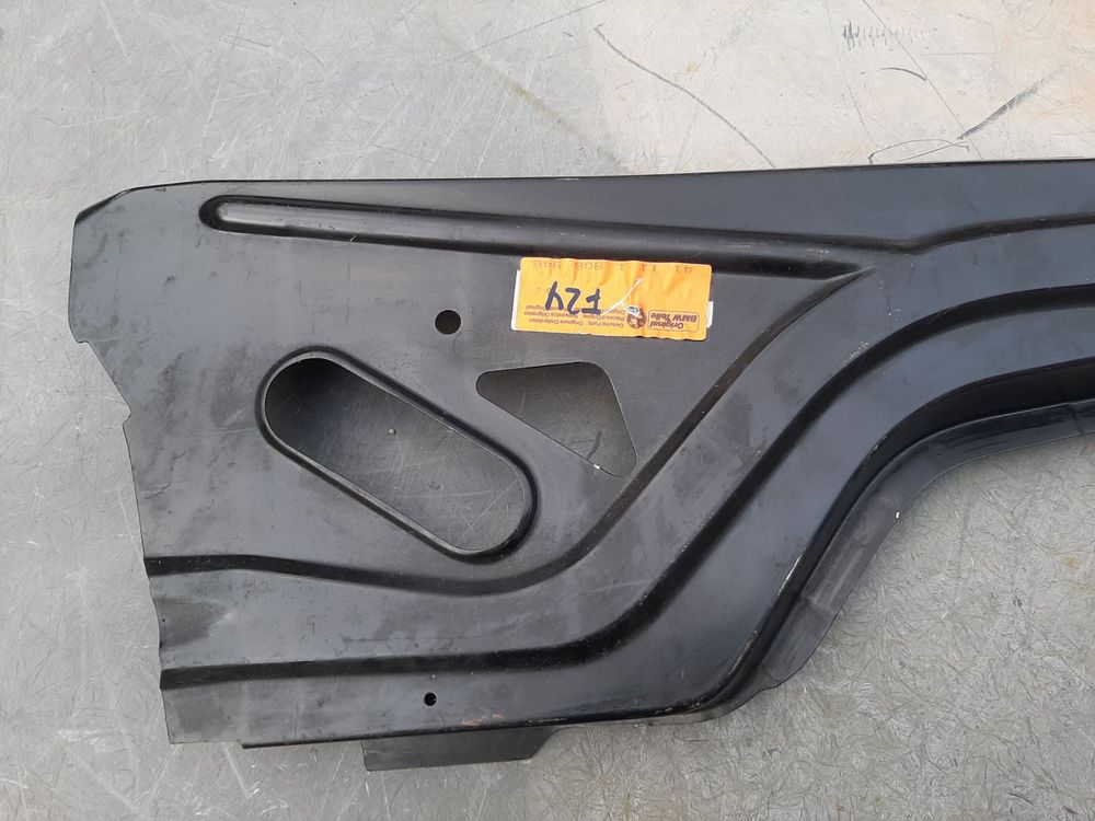 BMW E30 OEM 41111906946 / 41111923978 Stützträger Radhaus VR | Acheter ...