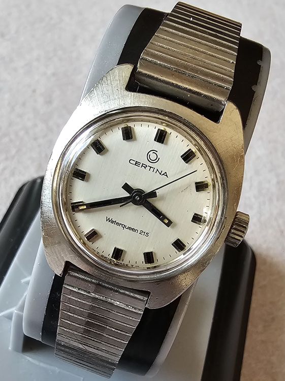 CERTINA Handaufzug Swiss Made Elegante Damenuhr 24 mm (Gebraucht) in Speicher für CHF 65 – mit ...