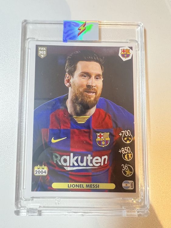 Lionel MESSI - PANINI sticker FIFA 365 (Gebraucht) in Oberglatt ZH für ...