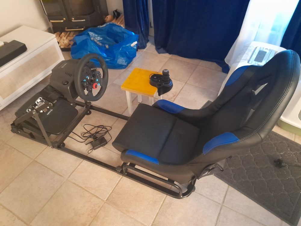 LOGITECH G29 Driving Force Pedale inkl. Schaltung/Rennsitz (Gebraucht ...