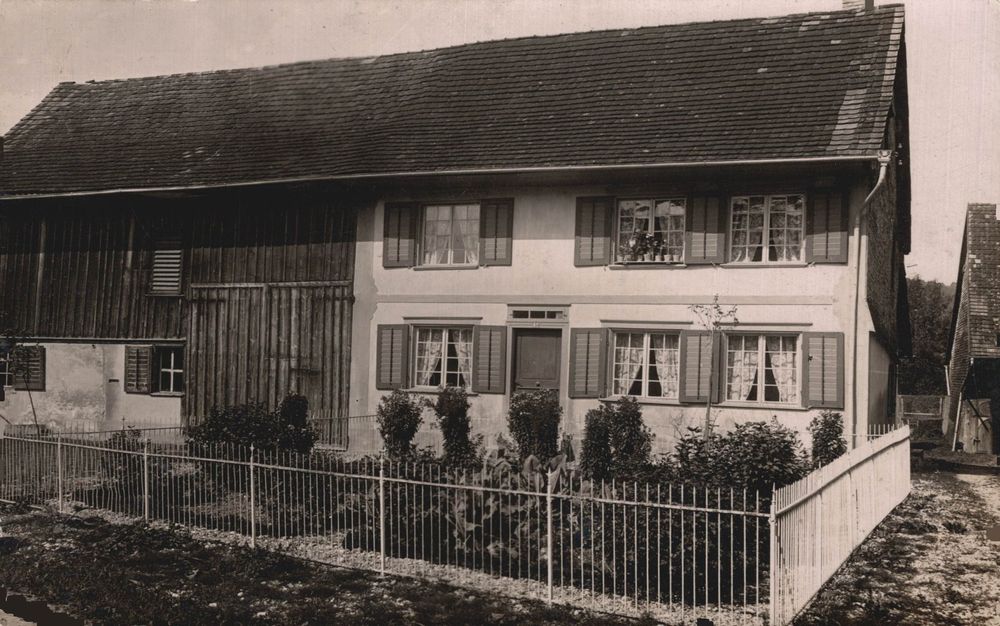 Bauernhaus mit Scheune, verm. Lommis (Gebraucht) in Bronschhofen für CHF 15 – mit Lieferung auf ...