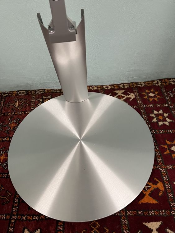 Alter Loewe Fernseher mit Standfuss (Gebraucht) in Ebmatingen für CHF ...