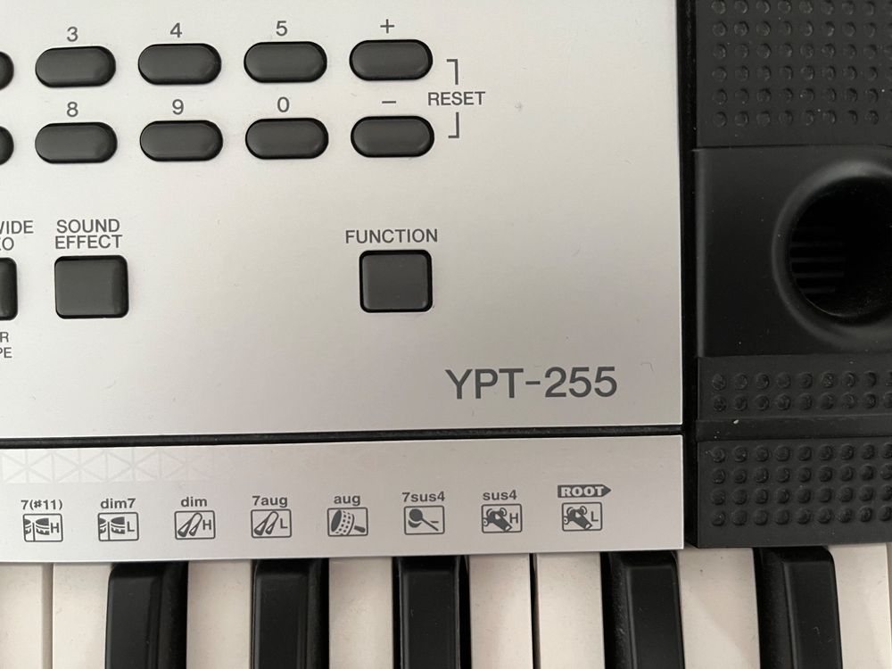Yamaha YPT-255 Keyboard | Kaufen auf Ricardo