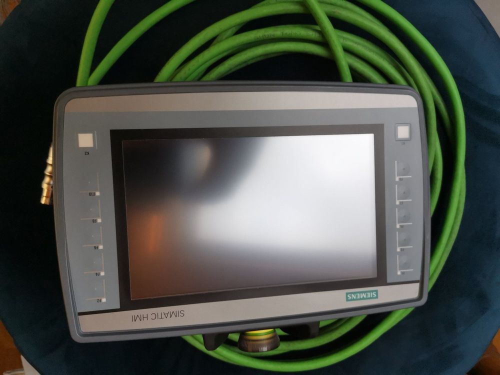 Siemens Simatic HMI KTP900F Mobile | Kaufen auf Ricardo