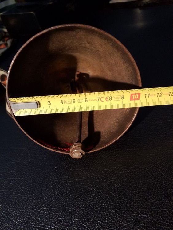 Cloche Devouassoud Chamonix (Gebraucht) in Genève für CHF 126 – mit Lieferung auf Ricardo kaufen