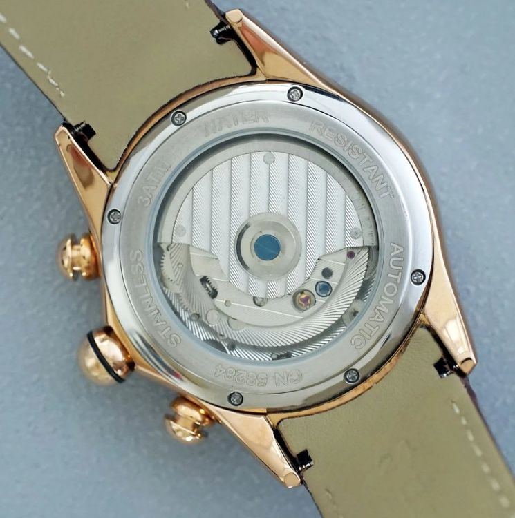 Montre Caseno mécanique, calendrier automatique (Neuf avec emballage d ...