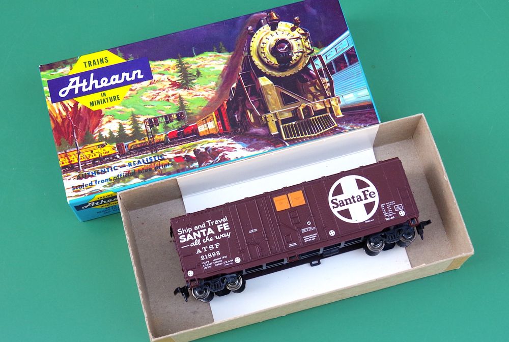 Athearn H0 40' Boxcar Santa Fe Railroad/ATSF BX-85 21898/USA | Kaufen ...