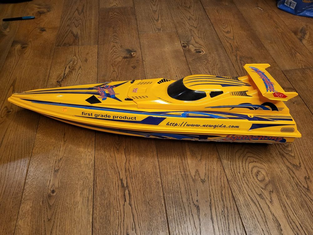 newqida Speed X Cyclone RC Boat, NQD (Gebraucht) in Sonceboz-Sombeval ...